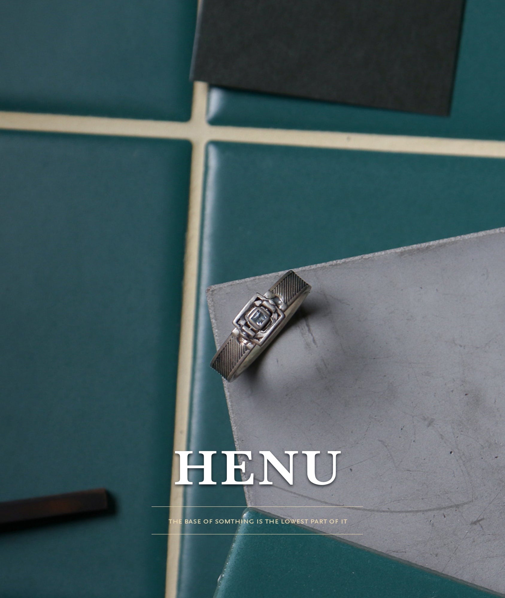 T.S RING – HENU
