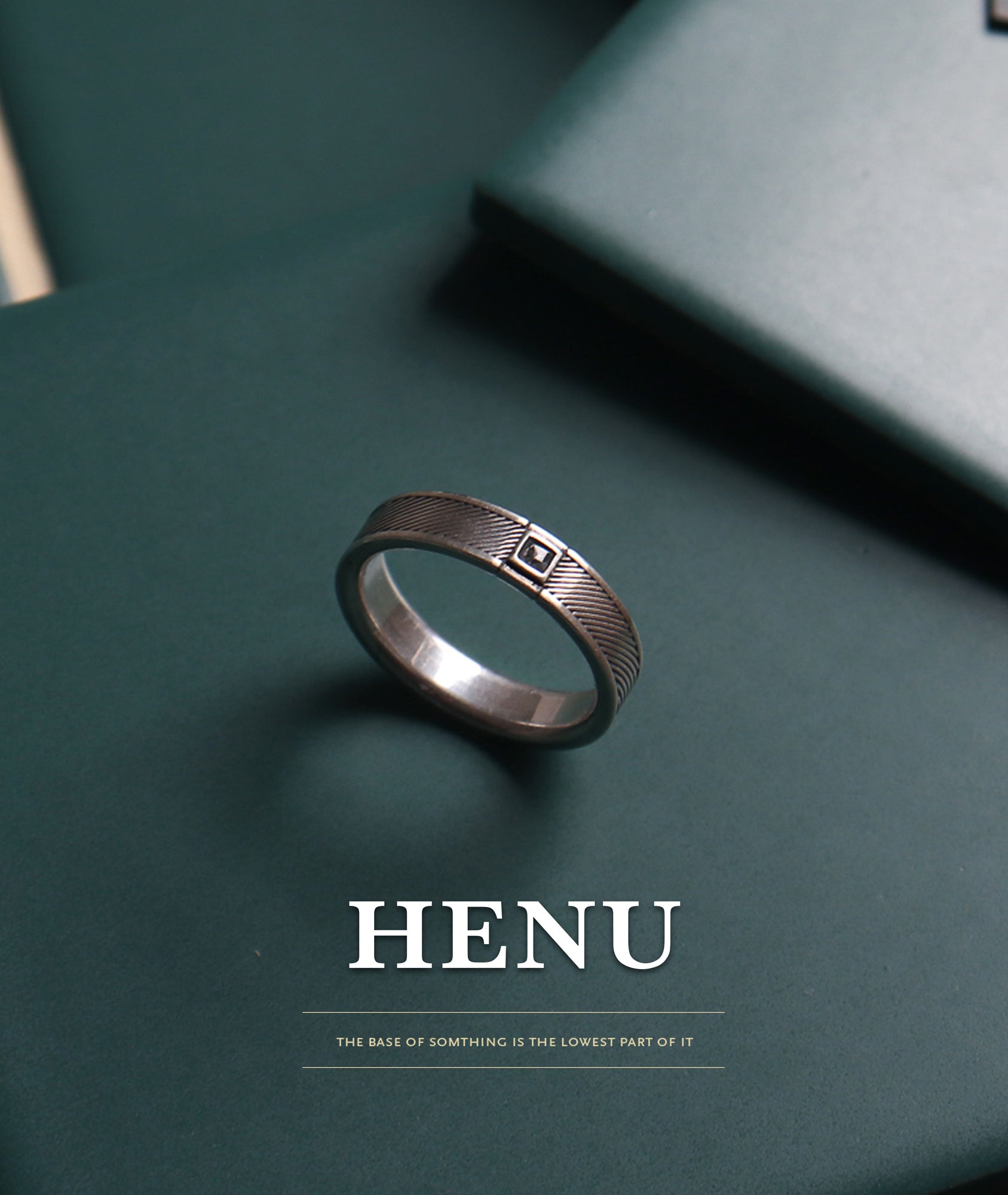 T.TILE RING – HENU